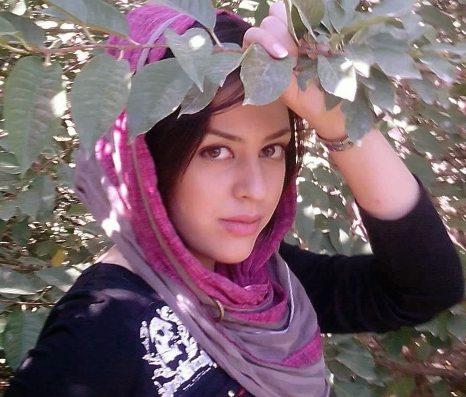 Beauty of the World : simple Indian girl so gorgeous