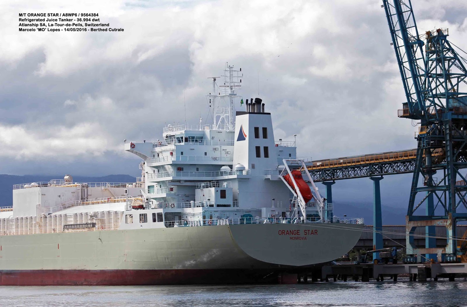 Santos Shiplovers: M/T Orange Star / A8VP6 - Em operação na Cutrale