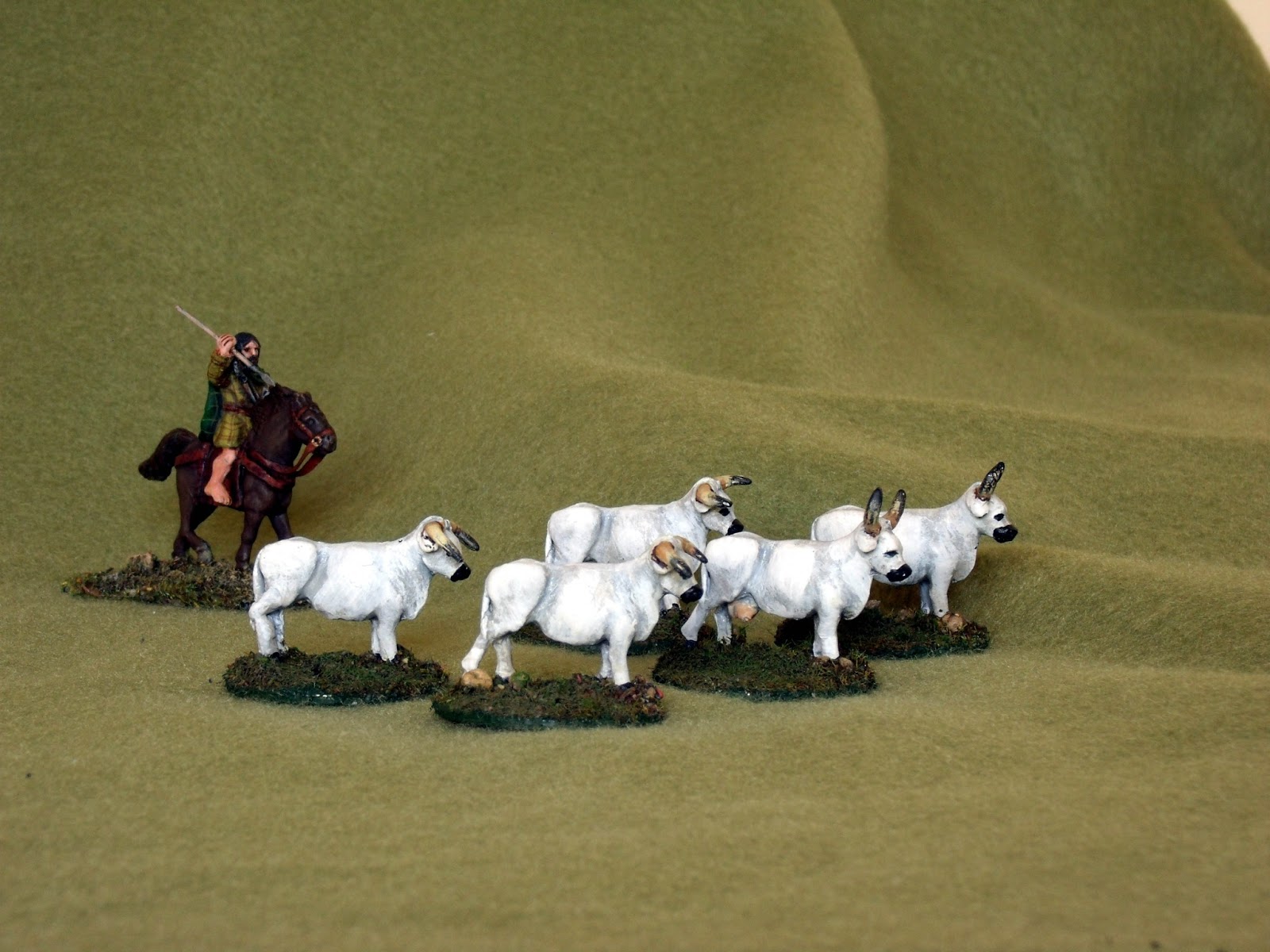 Mitch's Wargaming and Modelmaking: Dark Ages Cattle