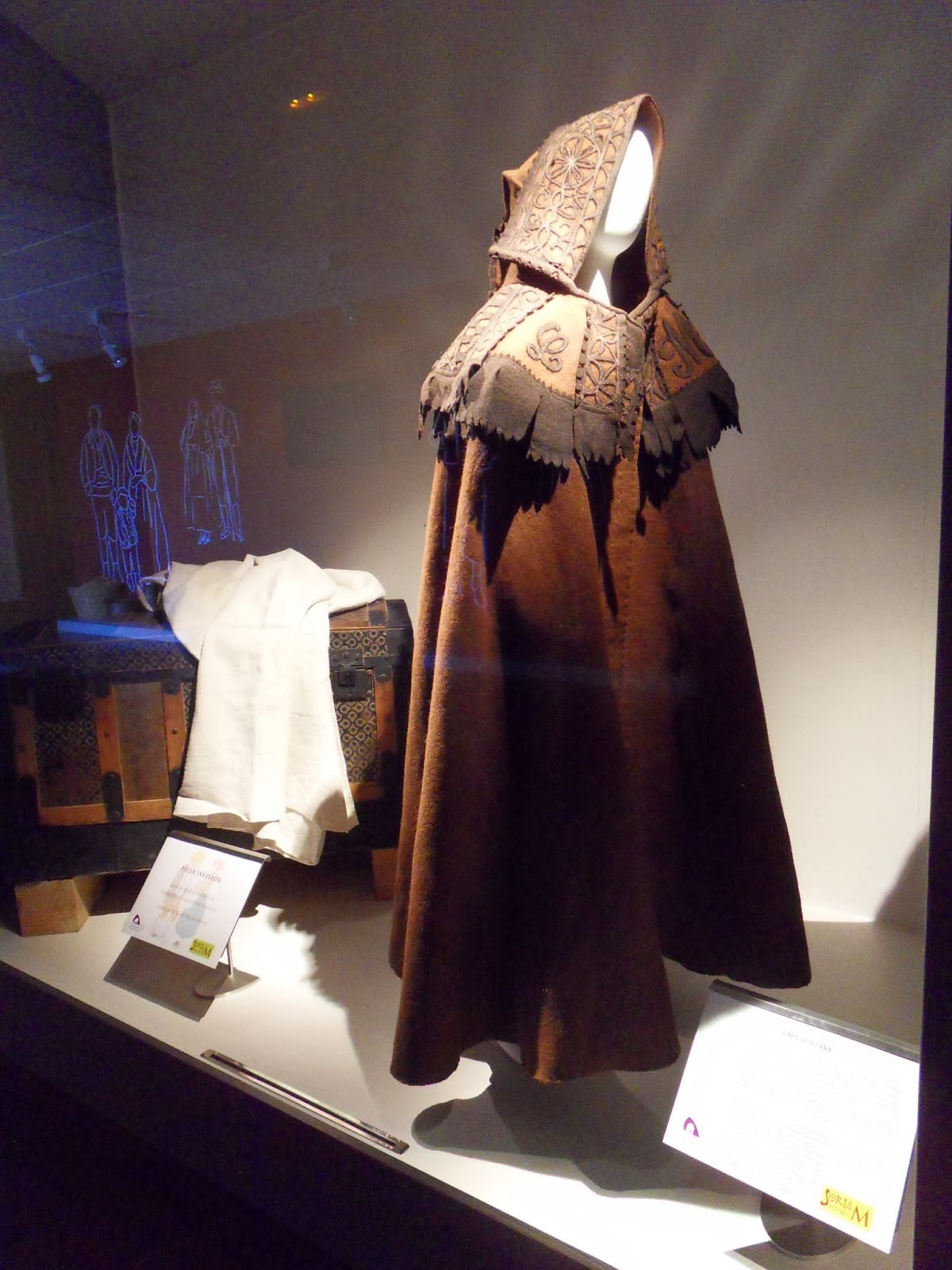 LA VESTIMENTA COMO MEDIO DE LA COMUNICACIÓN.: Edades y la Vestimenta