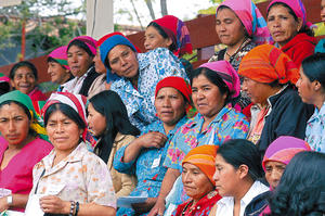 Los Lencas: POBLACION Y RELIGION