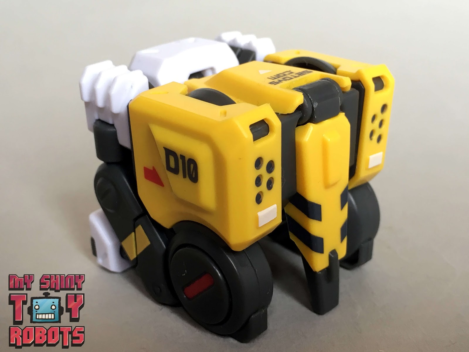 My Shiny Toy Robots: Toybox REVIEW: 52TOYS Beast Box BB-01 DIO