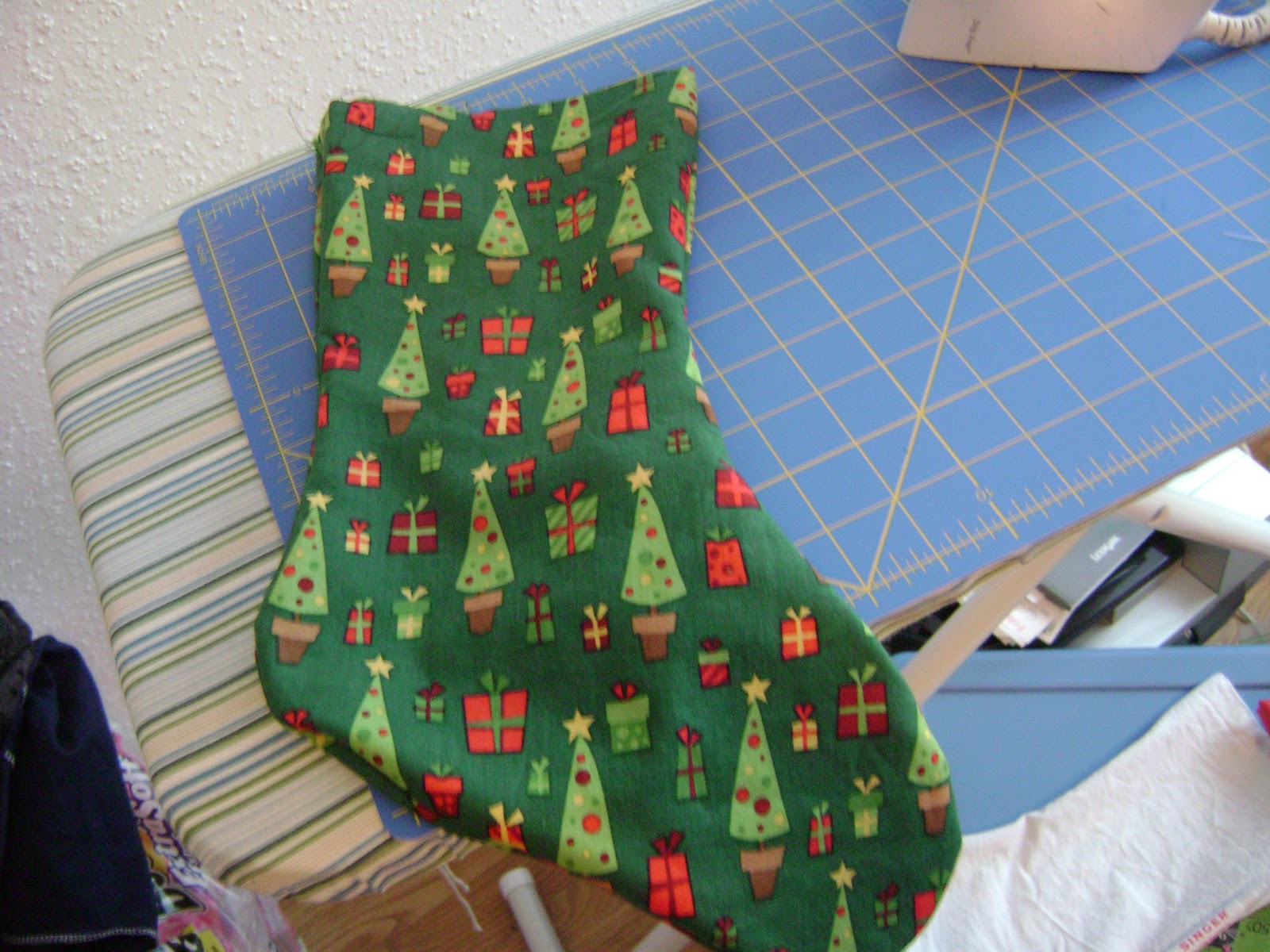 Stacie Thinks She Can: Stocking Tutorial