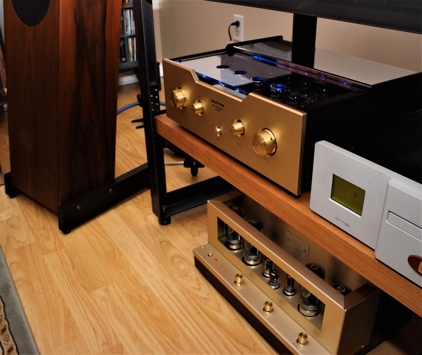 The Vinyl Anachronist: Mactone MH-120 Power Amplifier and XX-7000 ...