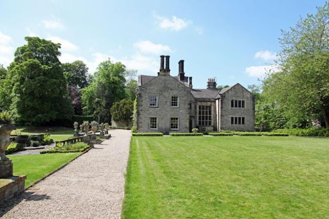 Landed families of Britain and Ireland: (209) Ashton of Stoney ...