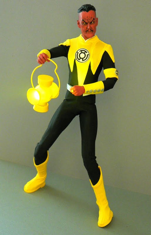 Super-DuperToyBox: DC Direct Deluxe 1:6 Sinestro Figure