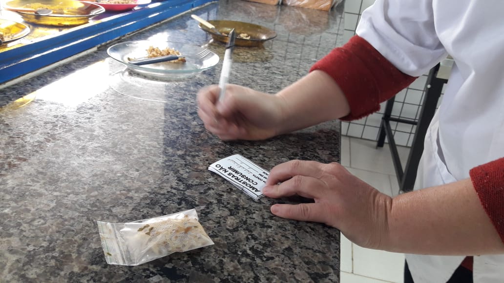 Nutrição com Arte e Sabedoria: COLETA AMOSTRAS - ALIMENTO SEGURO