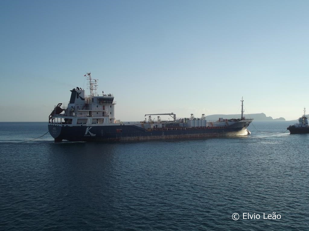 mar do porto santo: Nike estreia no Porto Santo