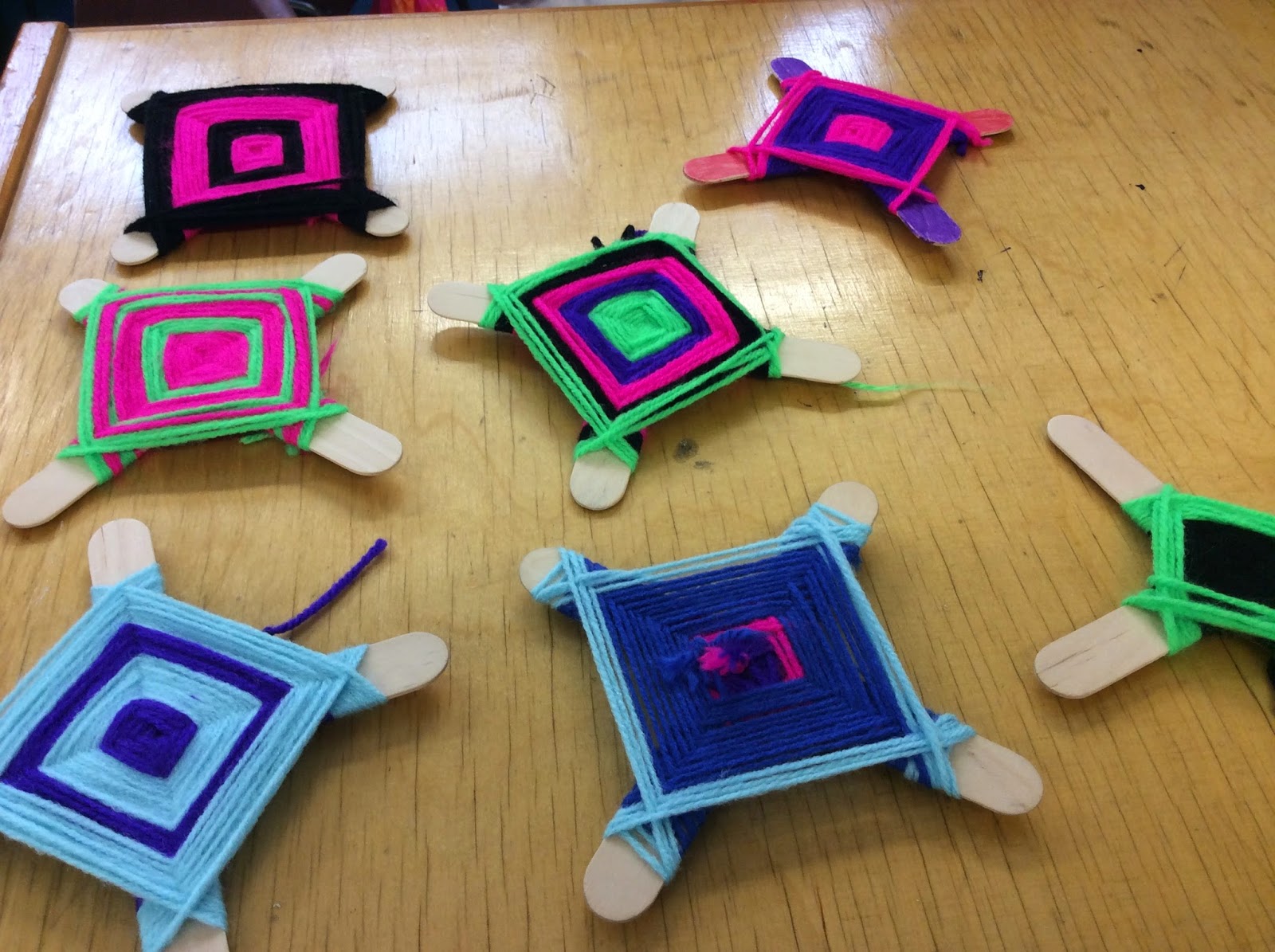 Year 6 - We've been Weaving! :: Hilldene Primary School News