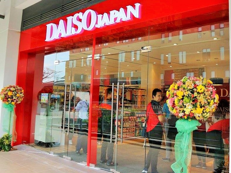 Manila Shopper: Daiso Japan opens 60th store at UP Town Center!