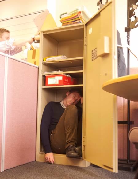 Easily Funny: 12 funniest people caught sleeping at work.