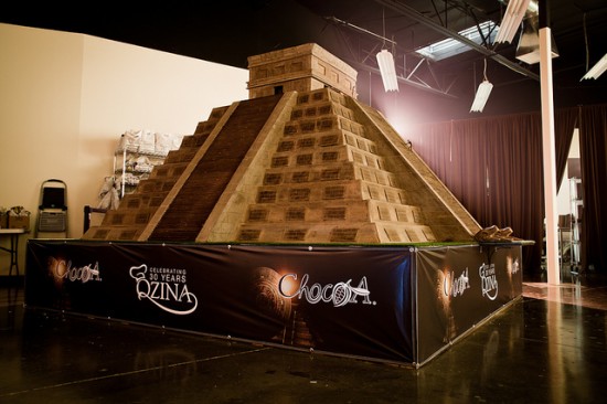 Pix Grove: World's Largest Chocolate Sculpture - A Tribute to the Mayan ...