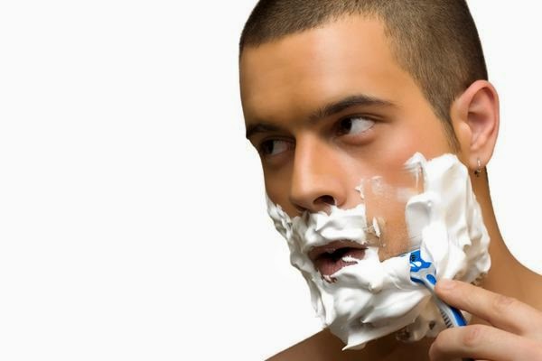 7 Tips Mencukur Kumis & Jenggot Yang Tepat | mengoedara