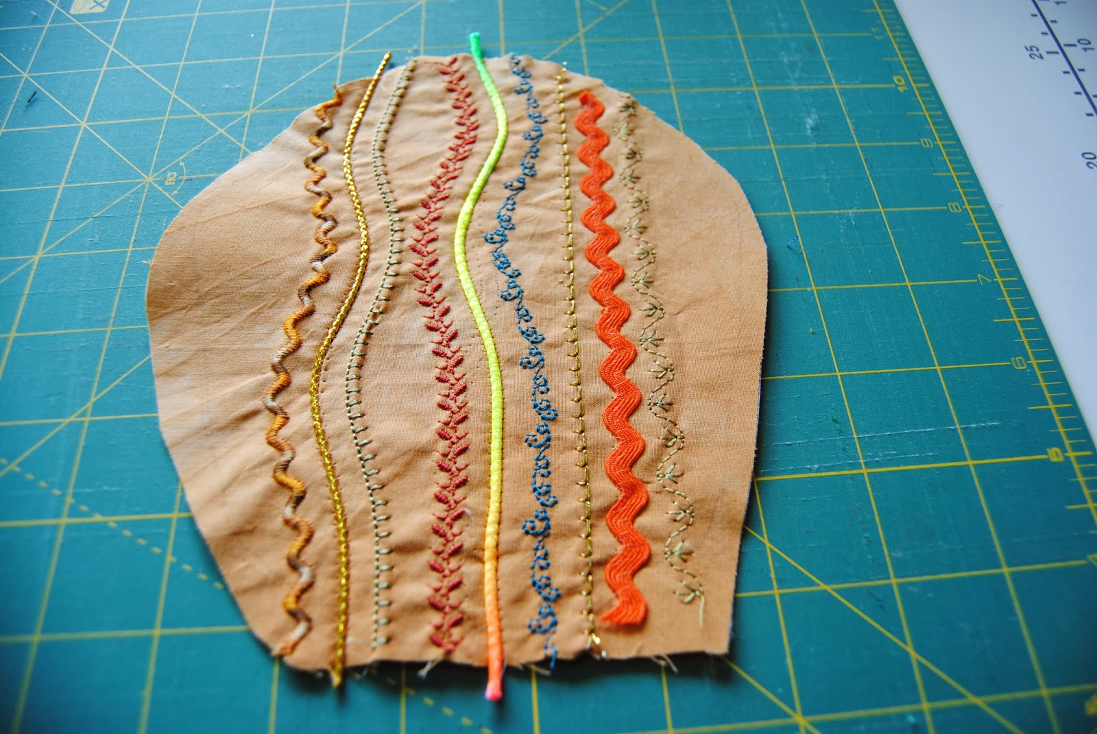 Carolyn's Quilts: Stupendous Stitching