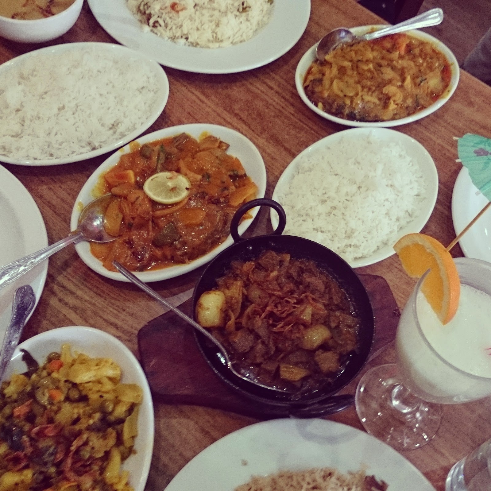 The Mostly Bangladeshi Kitchen : Review: Kolapata