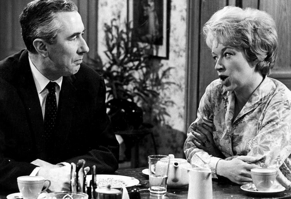 Carry On Blogging!: June Whitfield at 90: Rose Garvey in Beggar My ...