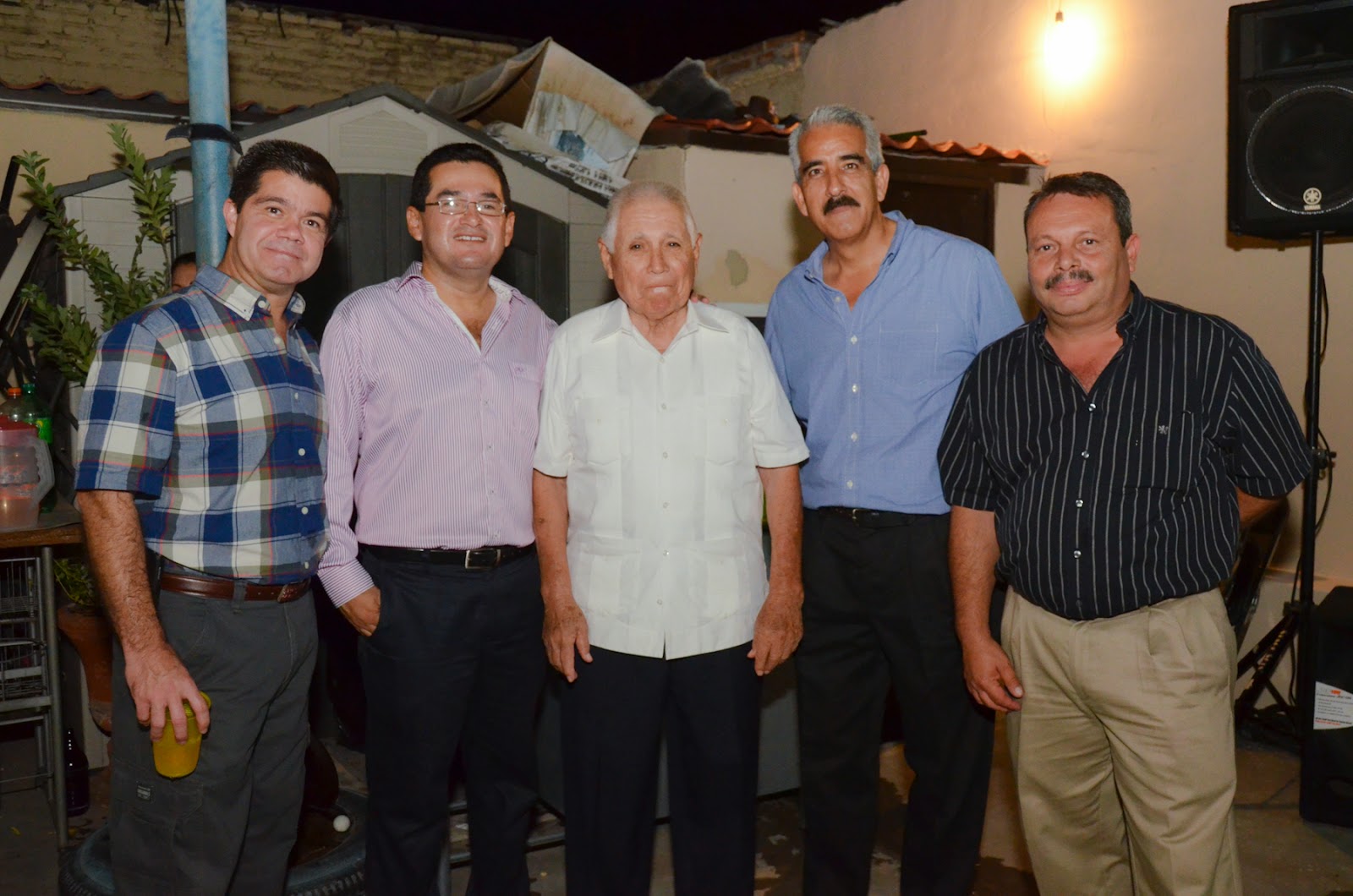 EL ALBUM DIGITAL: CUMPLE 80 AÑOS DON RAUL ARMENTA BALDERRAMA