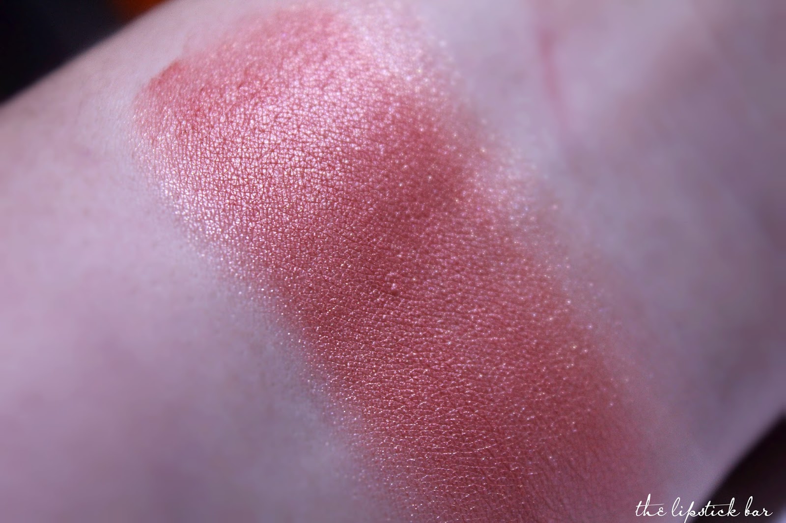 CATRICE Treasure Trove LE rumenilo-Caviar and Champagne - The Lipstick Bar