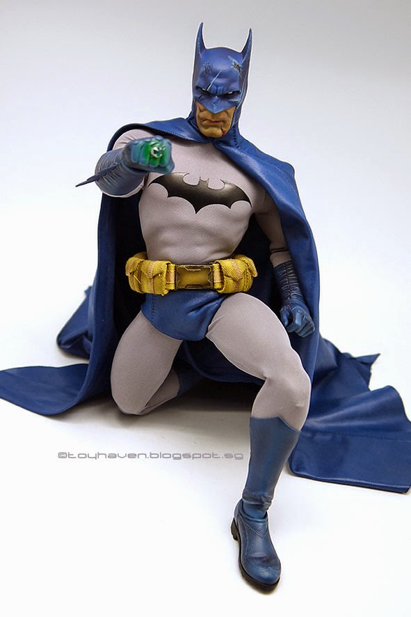 toyhaven: Review III Sideshow Exclusive DC Comics 1/6th scale Blue ...