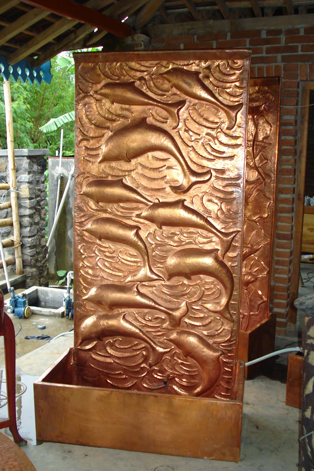 PUSAT KERAJINAN TEMBAGA KUNINGAN | KERAJINAN TEMPAH TEMBAGA | WATER ...