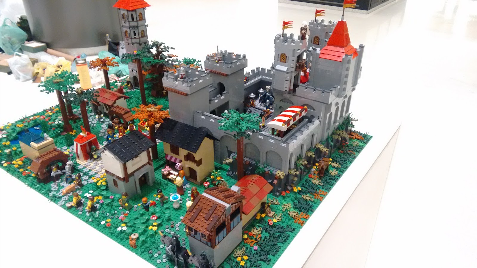 Exposição com LEGO da LUG Brasil em SP - Brincando com Blocos | Para ...