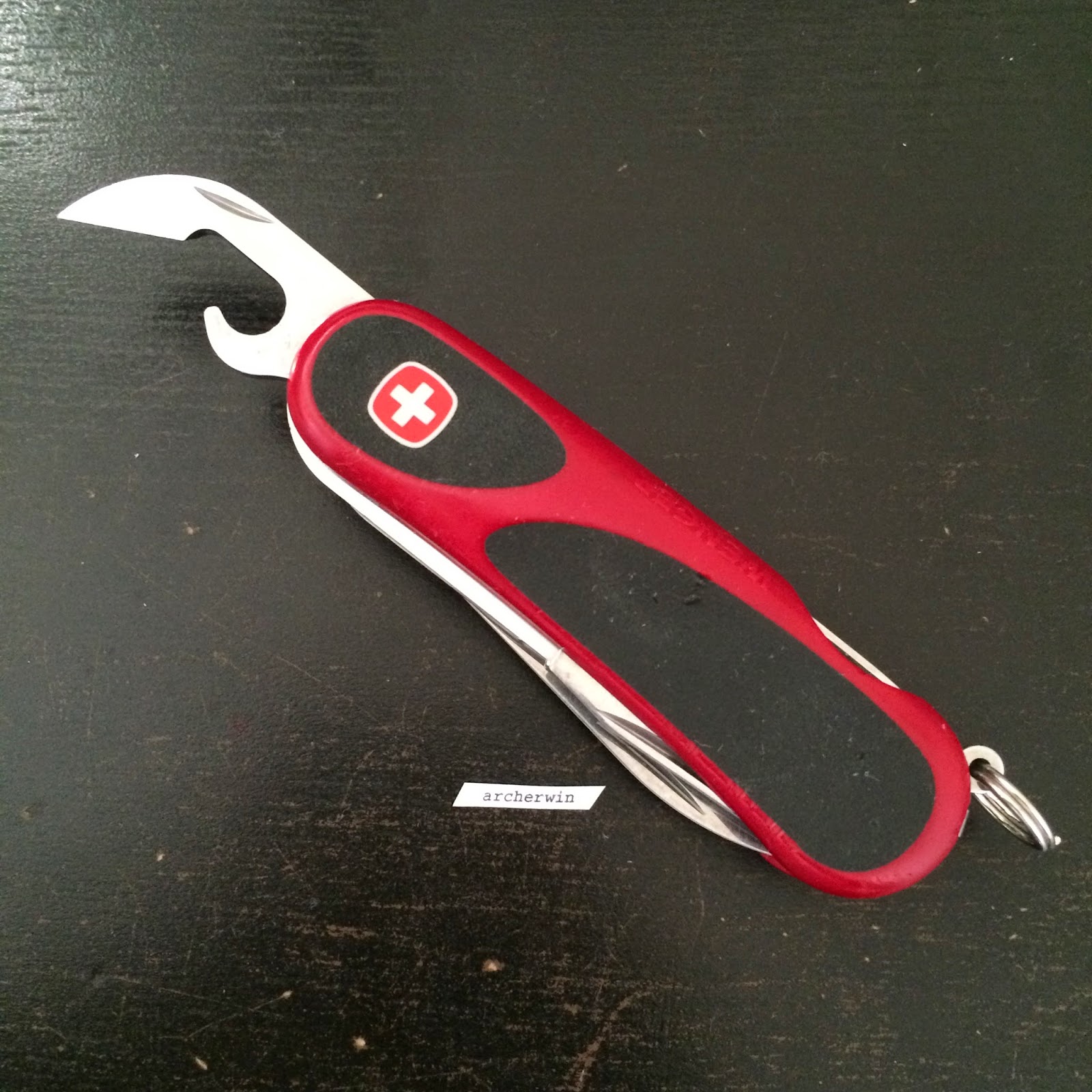 archerwin's Swiss Army Knives: COLLECTION: Wenger EvoGrip 18 Handyman ...