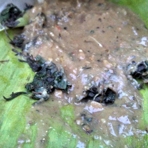 Mencicipi Pecel Semanggi; Kuliner Khas Surabaya yang Mulai Langka ...