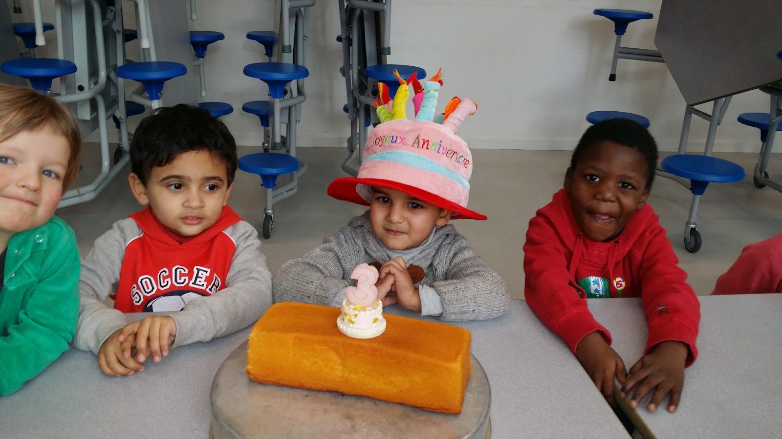 Eerste kleuterklas Sint-Joost-Aan-Zee: Feest, feest, feest...