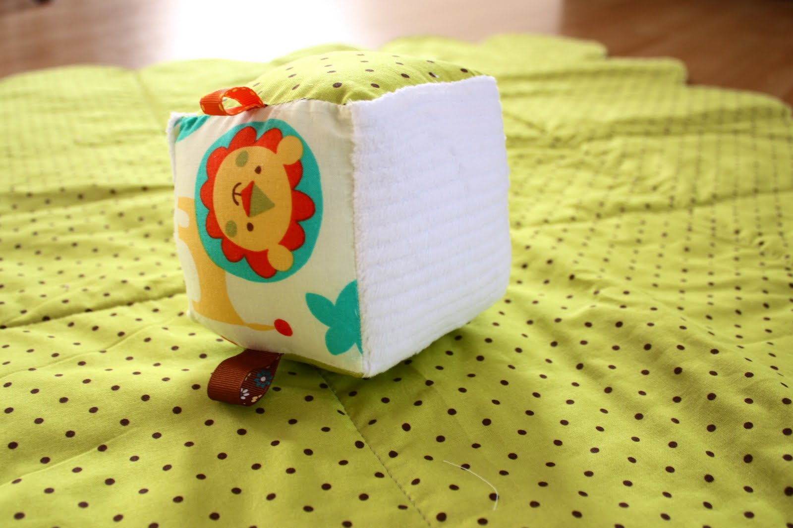 Zaaberry: Baby Soft Block with Ribbon Tutorial