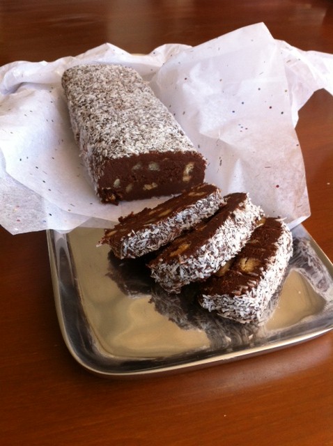 GlutenFreeSugarFreeTotallyDelicious: RAW ROLLED CHOCOLATE SALAMI CAKE