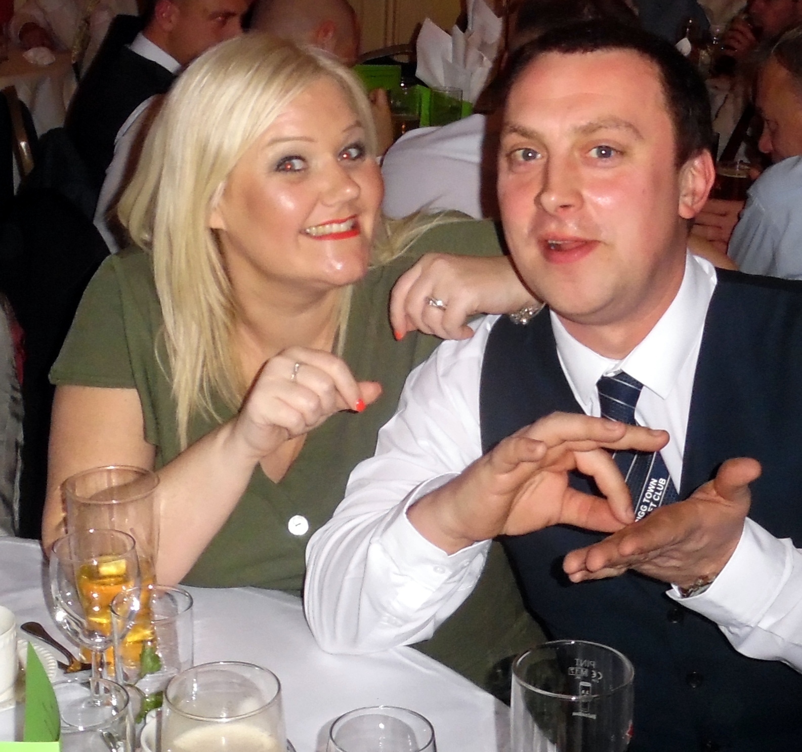 Nigel Fisher's Brigg Blog: HIGH FIVE: BRIGG TOWN CRICKETERS RECEIVE ...