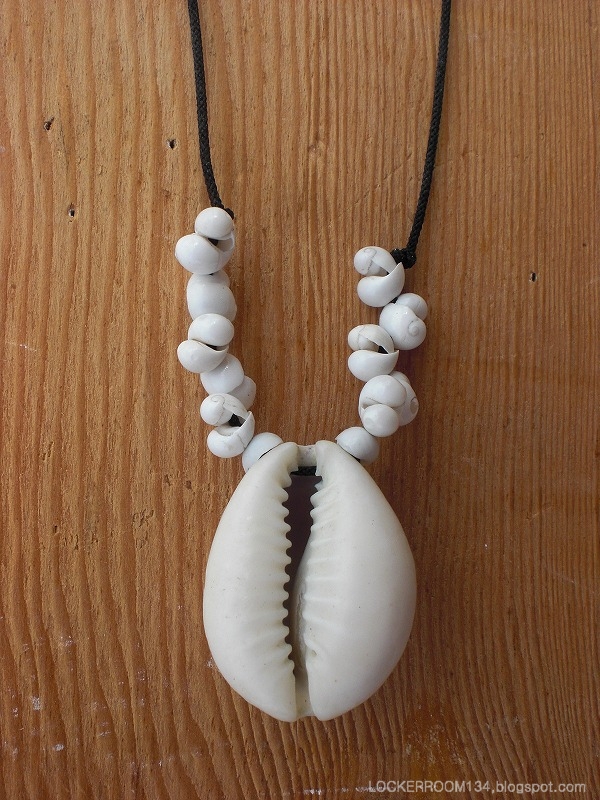 LOCKERROOM134: Sea-shells from jamaica