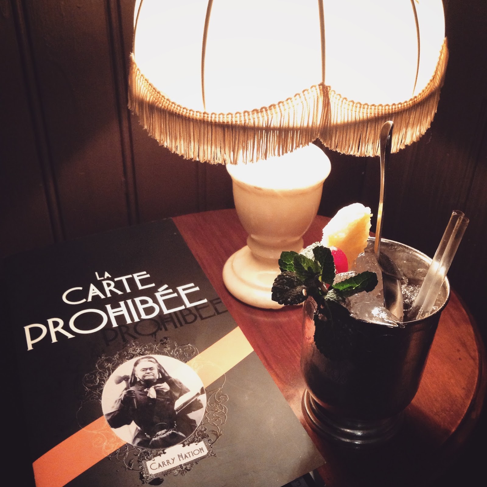 Carry Nation, bar clandestin