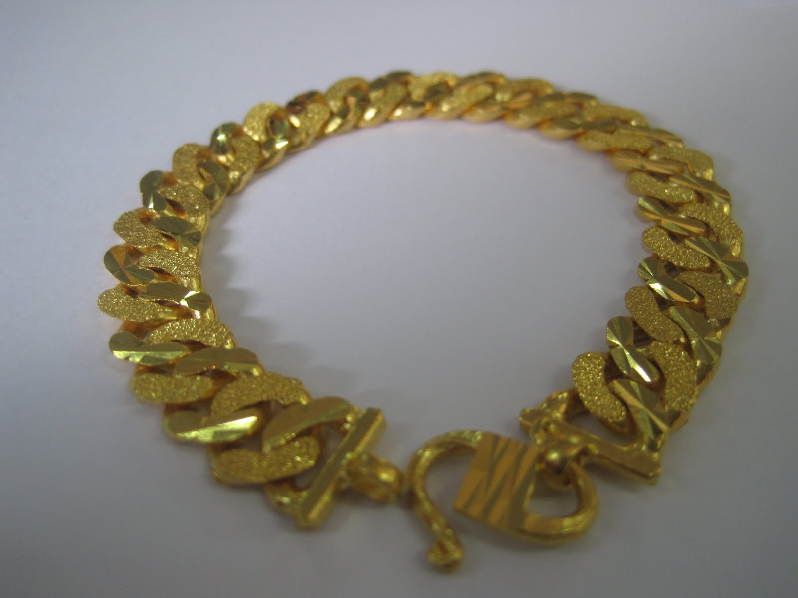 AMSYIQ GOLD SDN BHD: RANTAI EMAS DAN GELANG EMAS 999 UNTUK PELABURAN ...