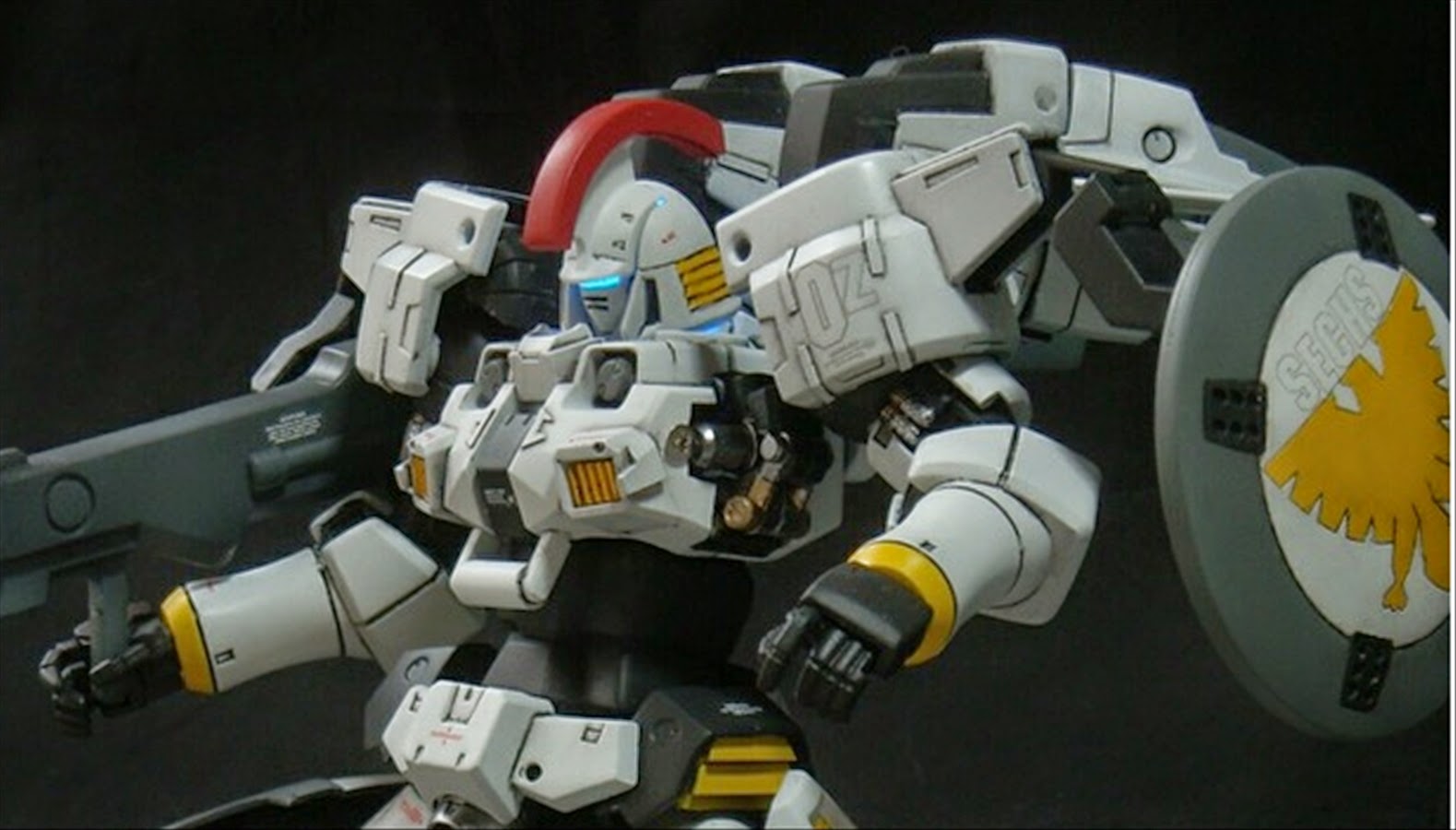 Custom Build: HG 1/100 Tallgeese I with LED