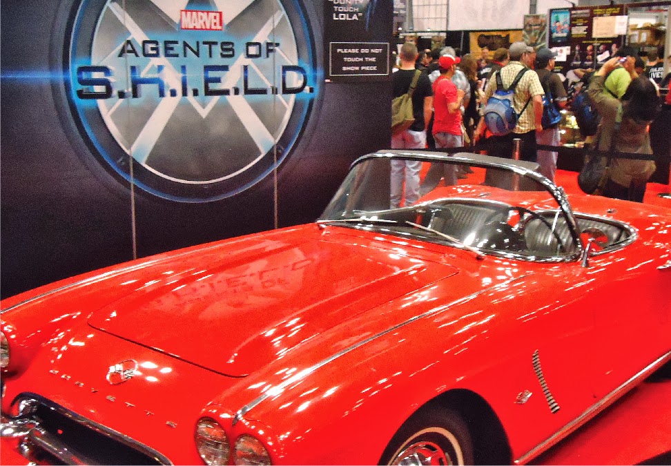 my new plaid pants: Let's All Go To Comic-Con!