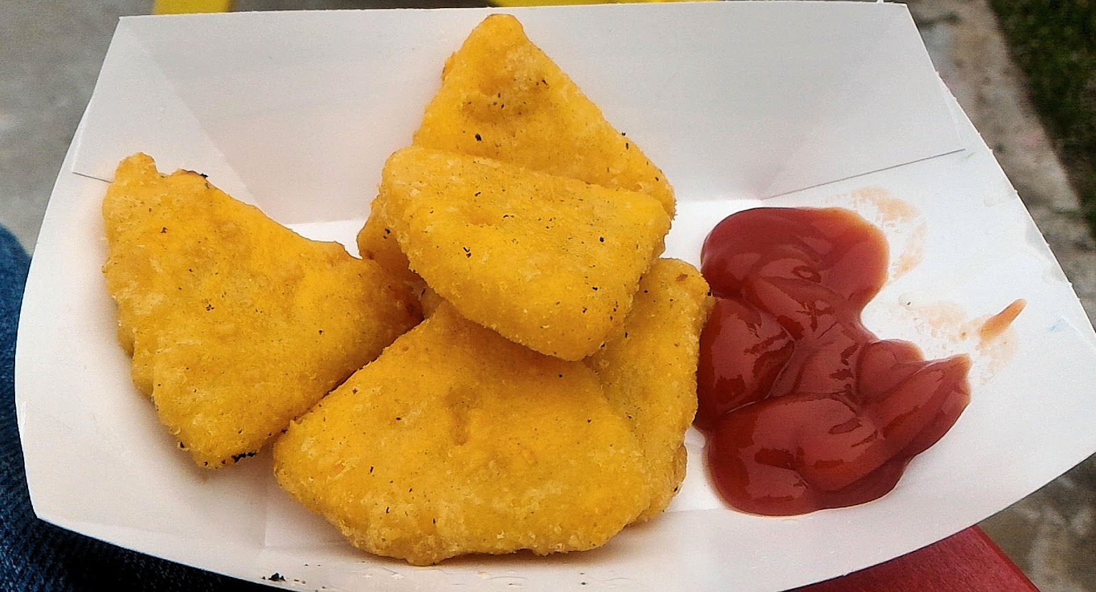 Fried Mac And Cheese Triangles