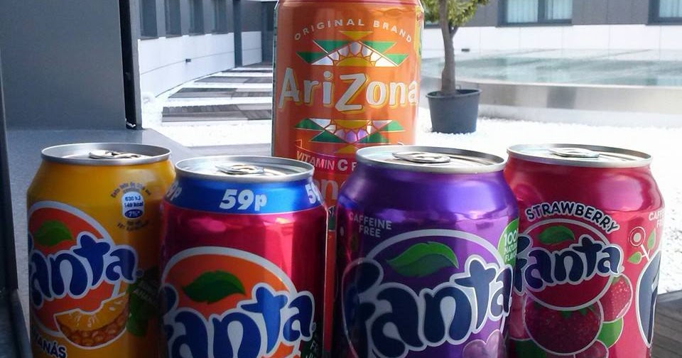 Fanta en un Mundo Fantástico: Retropost de fantas de sabores en La Coruña