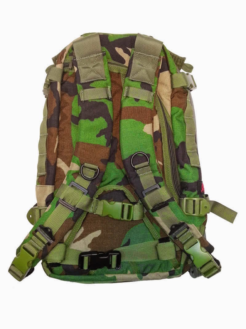 Webbingbabel: London Bridge Three Day Light Backpack LBT-2595D