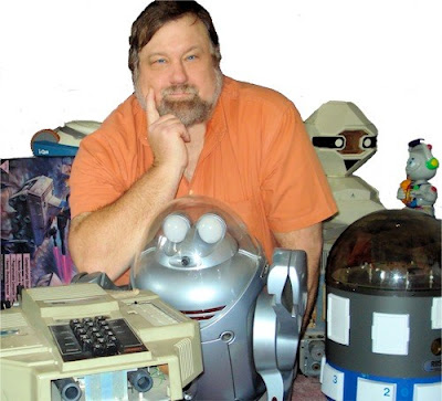 Robotics Under the Stole: Gordon McComb, Father of Hobby Robotics, Has ...