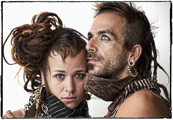 Fotógrafo de moda retrata estilo alternativo de 'tribo' de Goa ~ Resumo ...