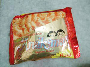 Coretan SHANIN: Nostalgia Snack Tahun 90an, Mie Anak Mas dkk