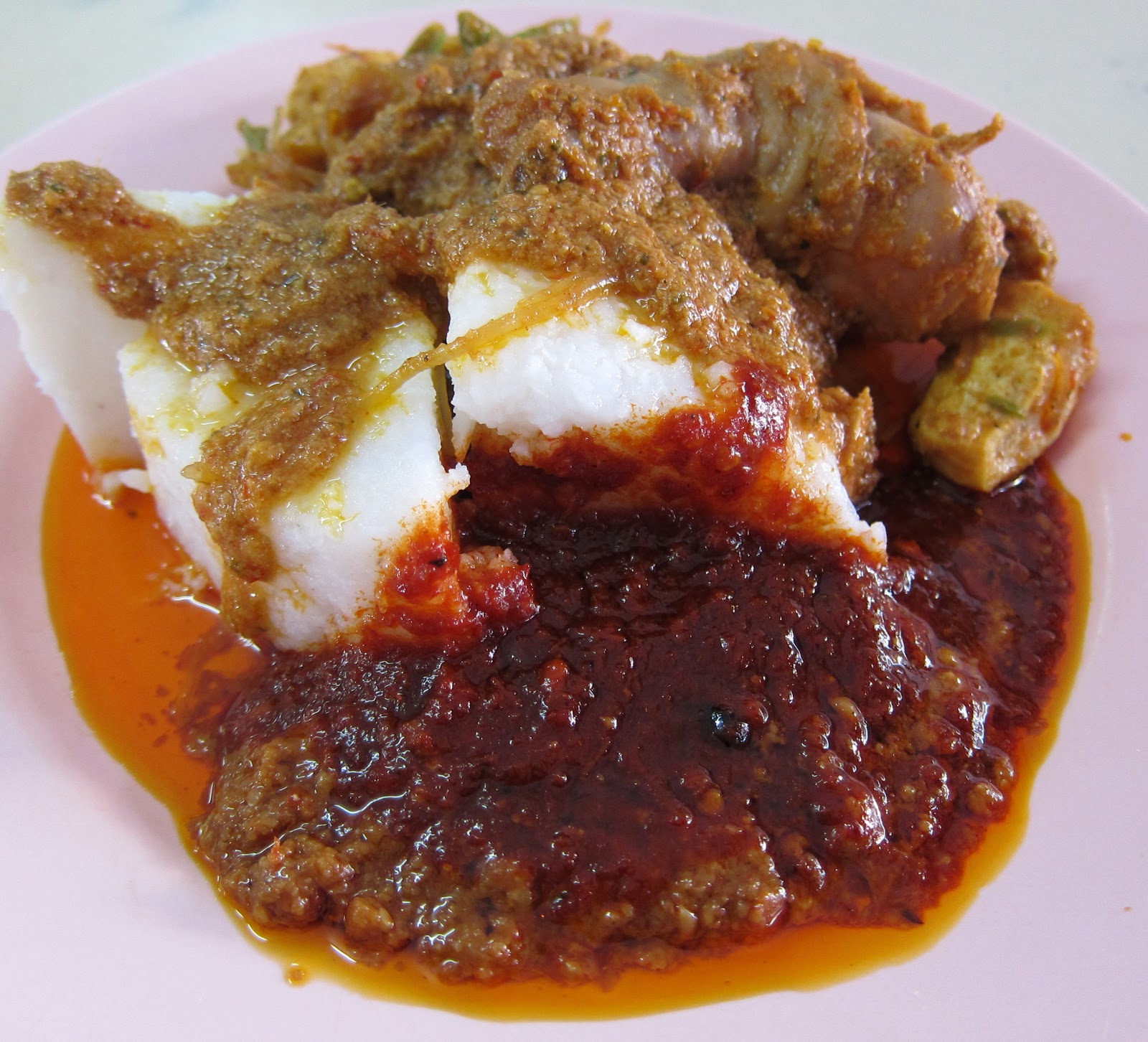 Lontong Kering @ Warung Saga in Jalan Mahmoodiah, Johor Bahru |Tony ...