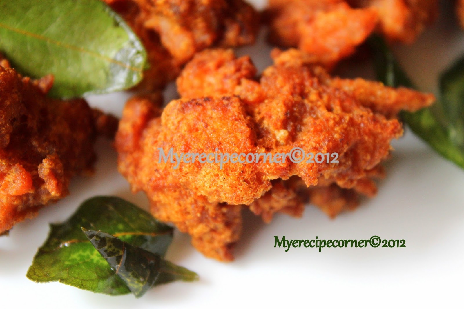 Mye's Kitchen: Chicken Pakoda