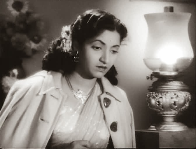 NAKARAJAN: RAJASHREE HINDI ACTRESS BORN 1944 OCTOBER 8
