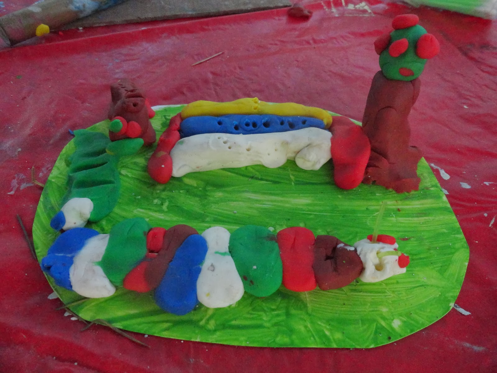 TALLER DE ARTE PARA NIÑOS: Trabajos con plastilina