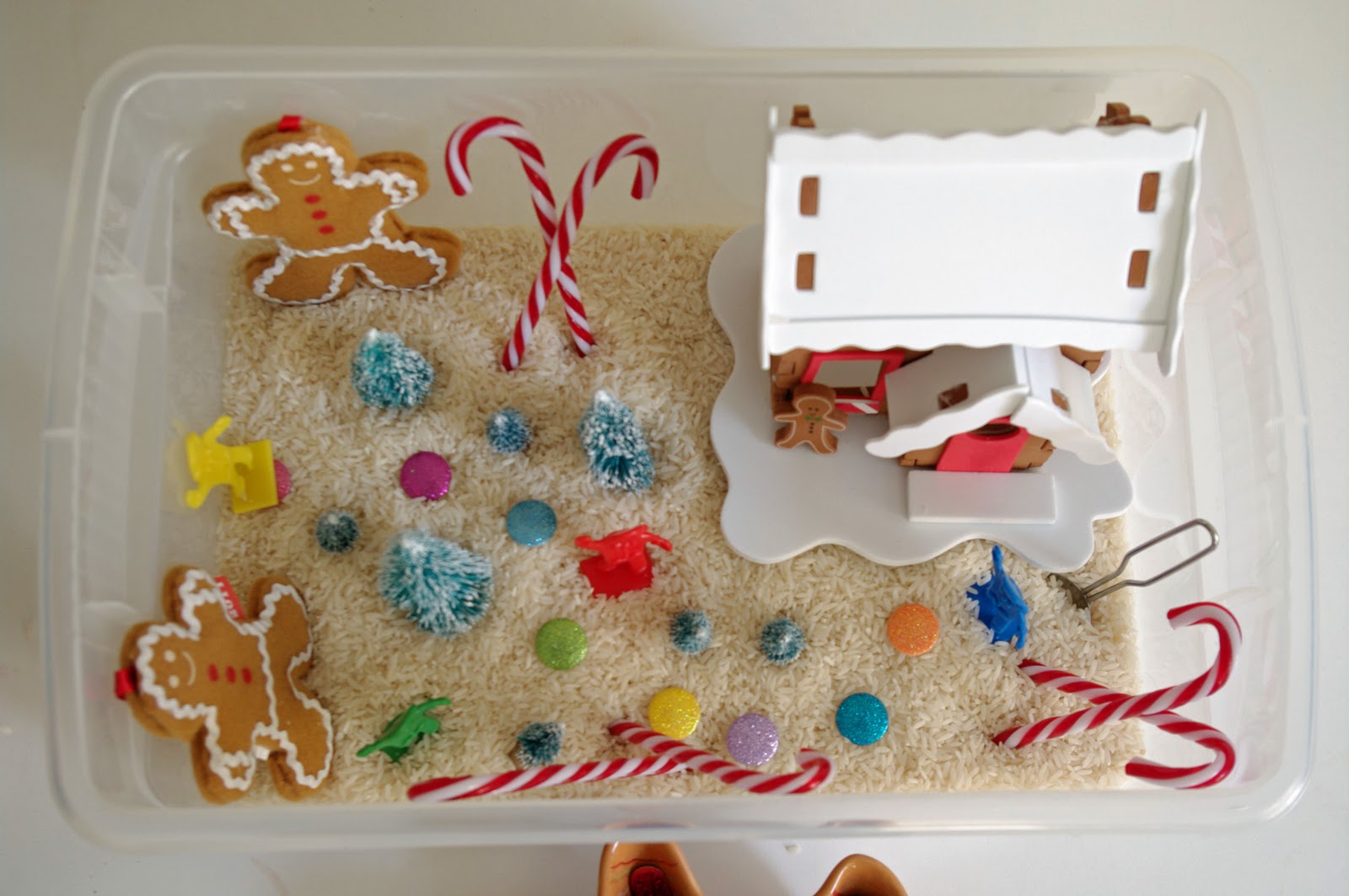 Two Steps Behind Six Little Hands: December Sensory Bin - Gingerbread ...