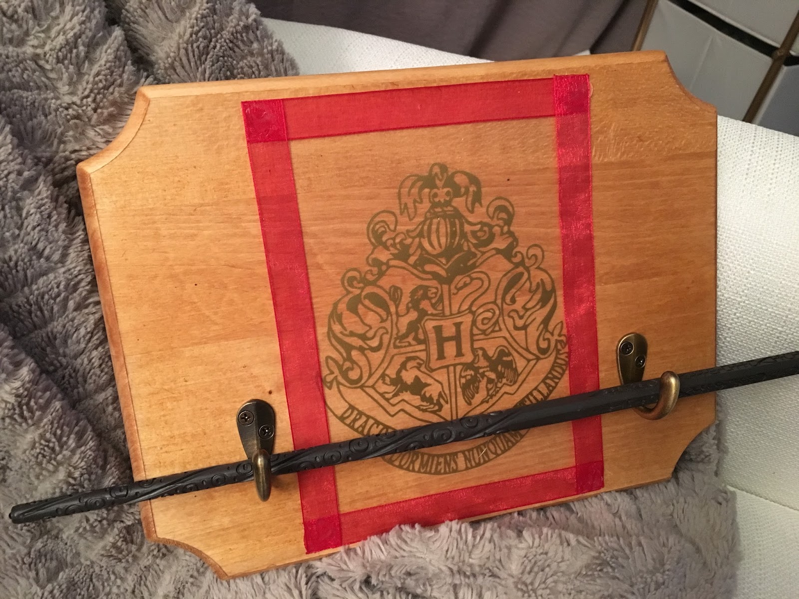 Wand Mount Display (for Harry Potter wands, etc.) — The Nifty Nerdarella