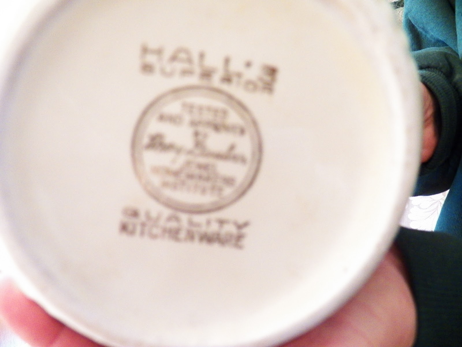 Walking in Faith: ANTIQUE or COLLECTIBLE DINNERWARE SERVING PIECES