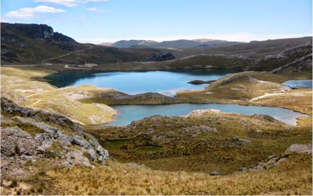ZOE CRUZANDO LOS ANDES: PROVINCIA AYABACA